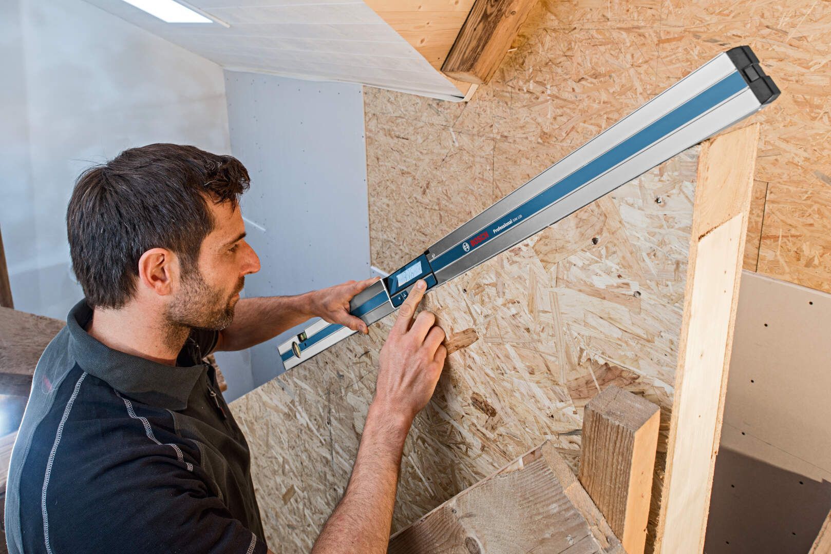 .Bosch digitalni merač nagiba GIM 120 (0601076800)